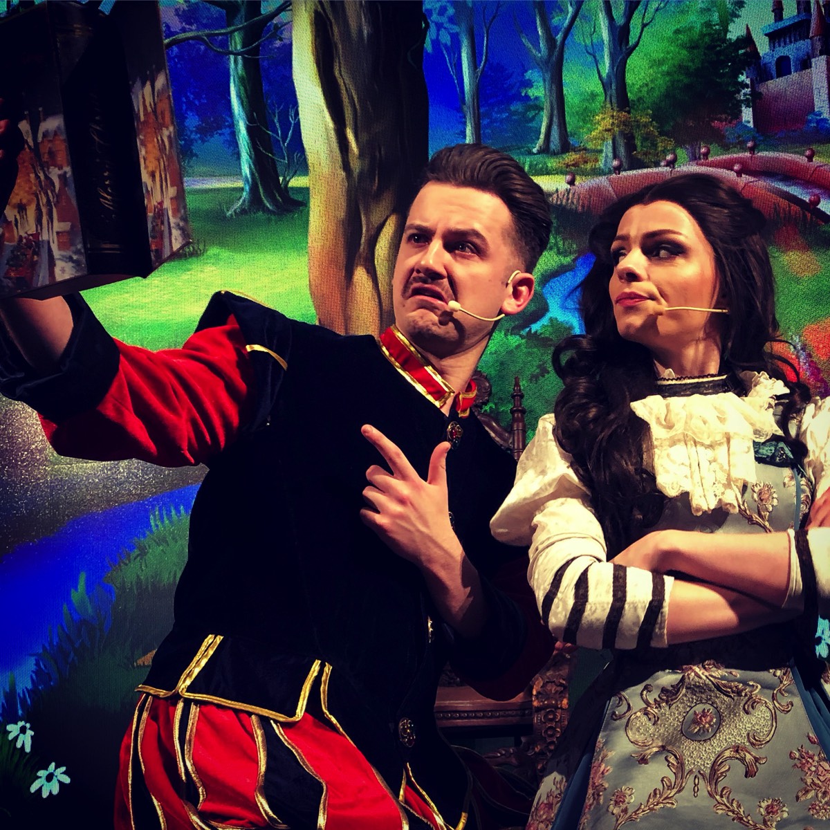 Gary Starr Touring Pantomimes
